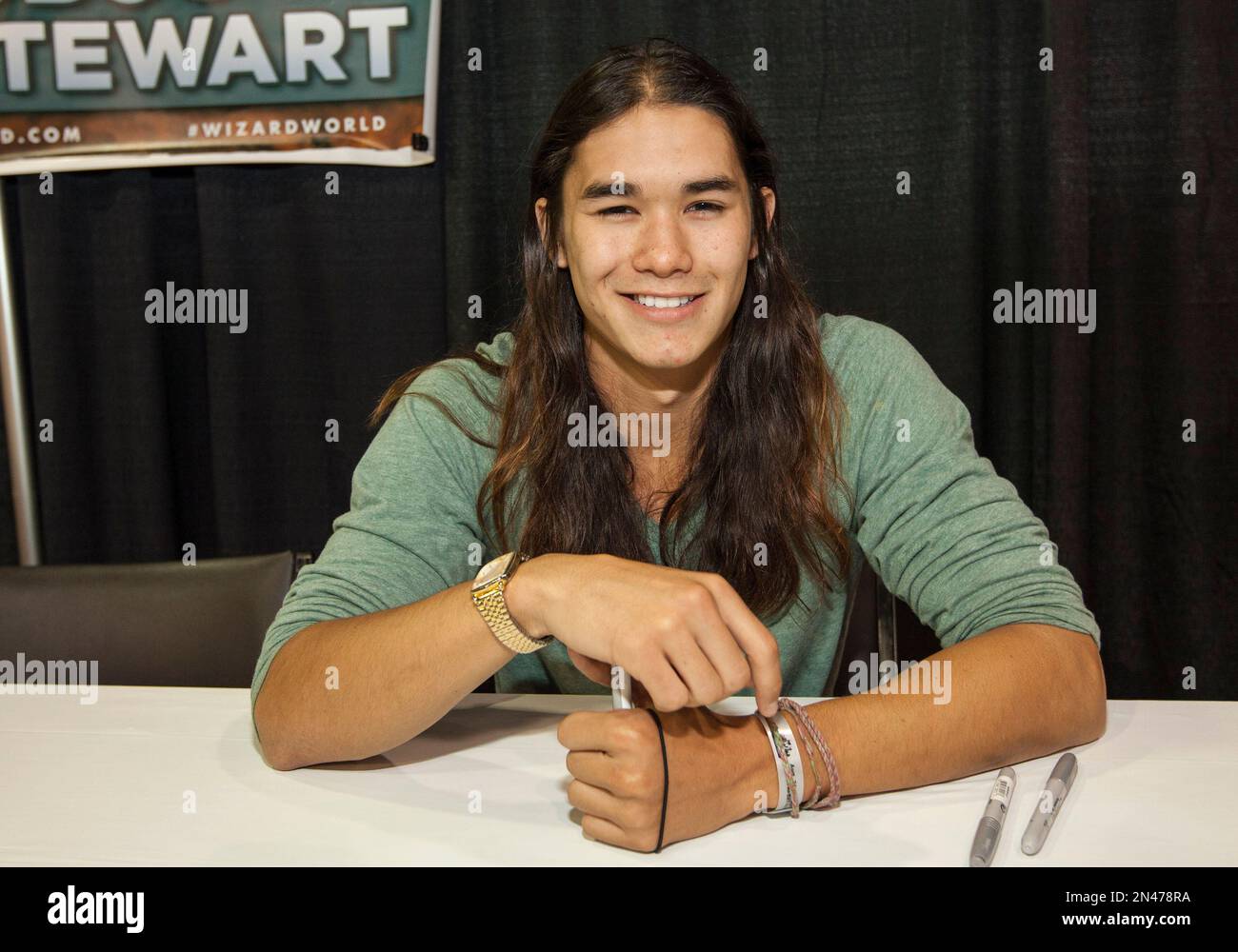 Actor Booboo Stewart signs autographs during the Wizard World Chicago ...