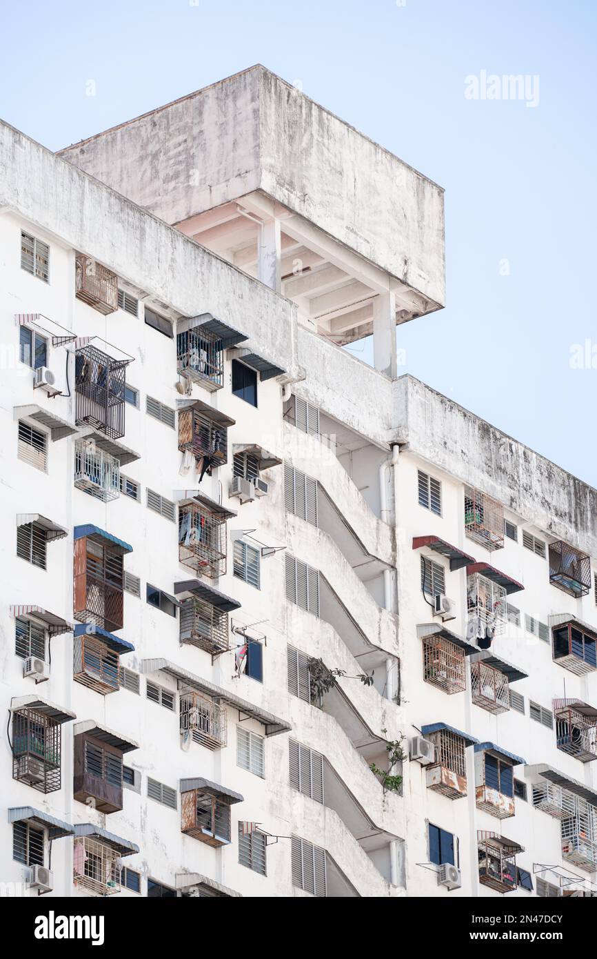 A beautiful view of an apartment building with balconies in Penang ...