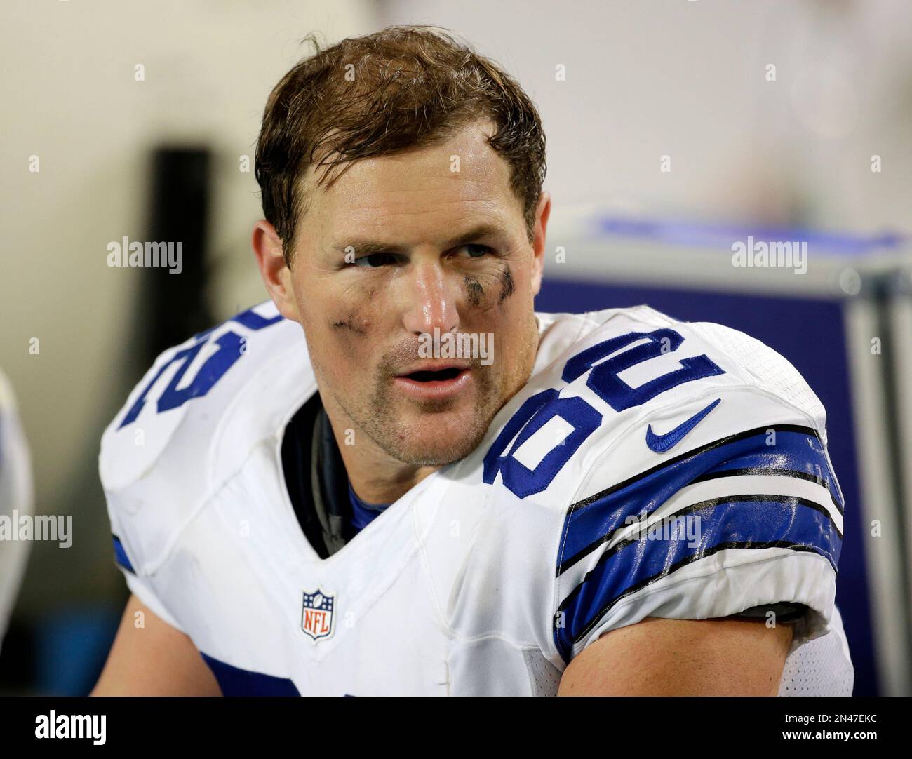 Dallas Cowboys tight end Jason Witten (82) sits on the sidelines during ...
