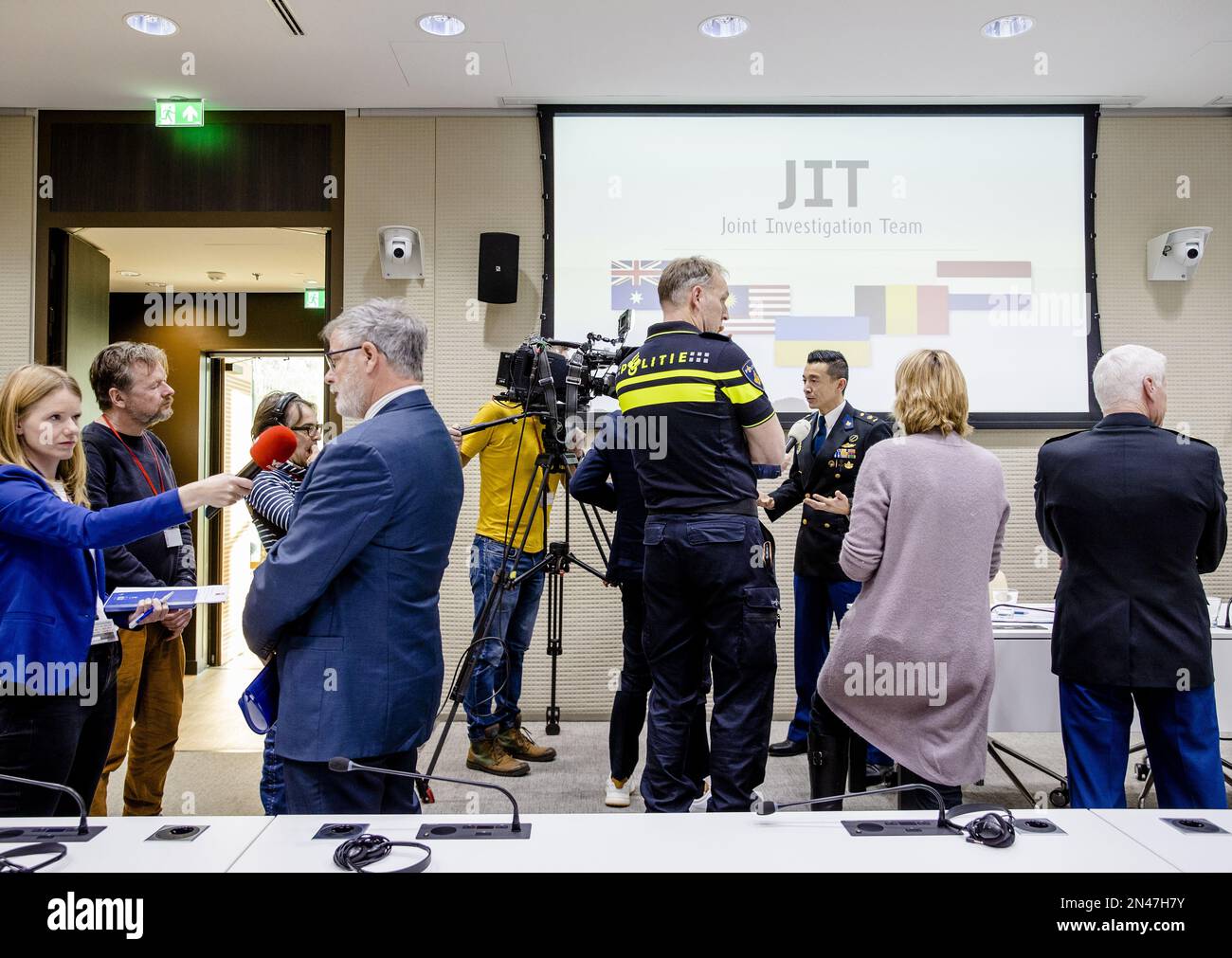 THE HAGUE - Eric van der Sypt (Belgium) and Andy Kraag (Netherlands ...