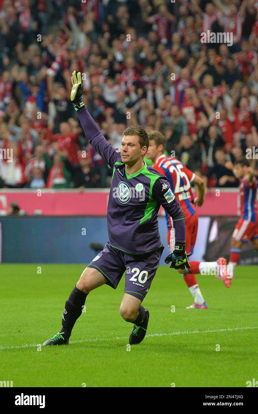 Wolfburg's goalkeeper Max Gruen gestures during the soccer match ...