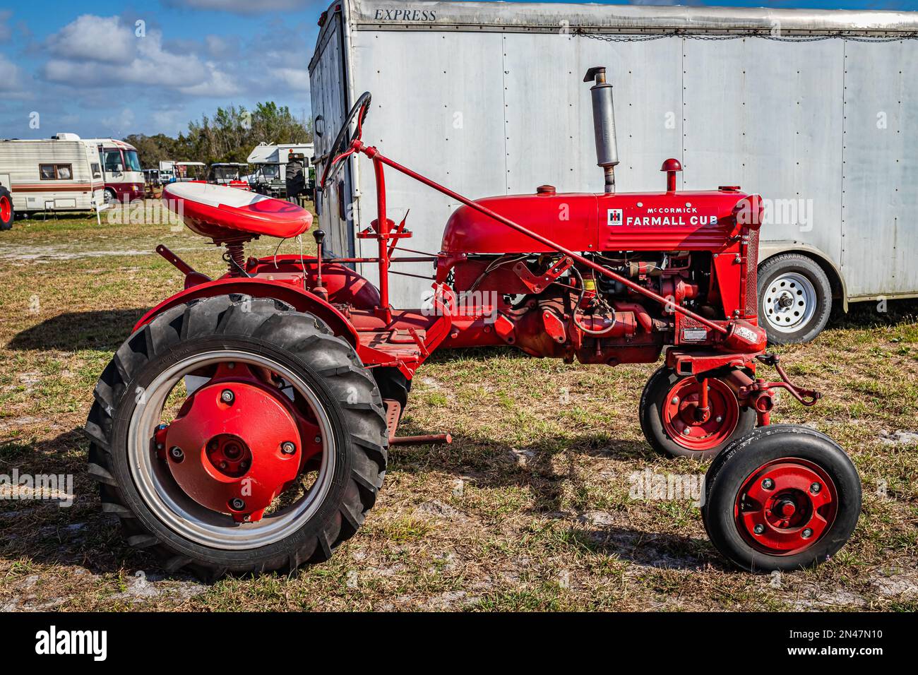 1970 International Cub Tractor