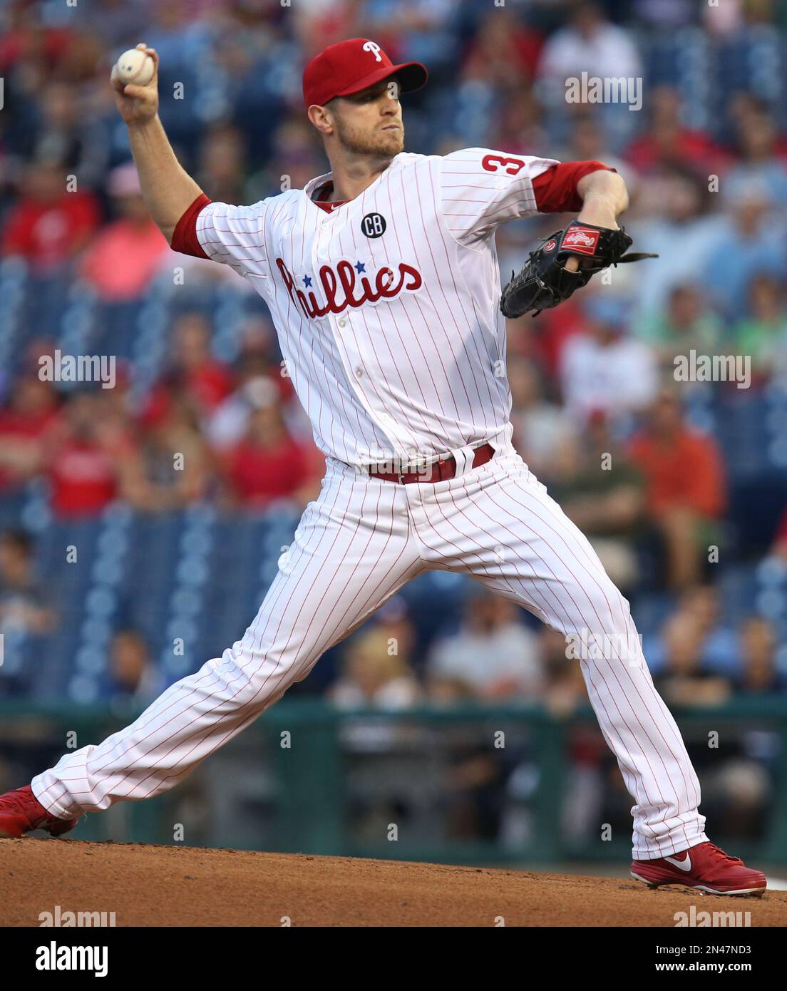 Philadelphia Phillies pitcher Kyle Kendrick throws in the first inning ...