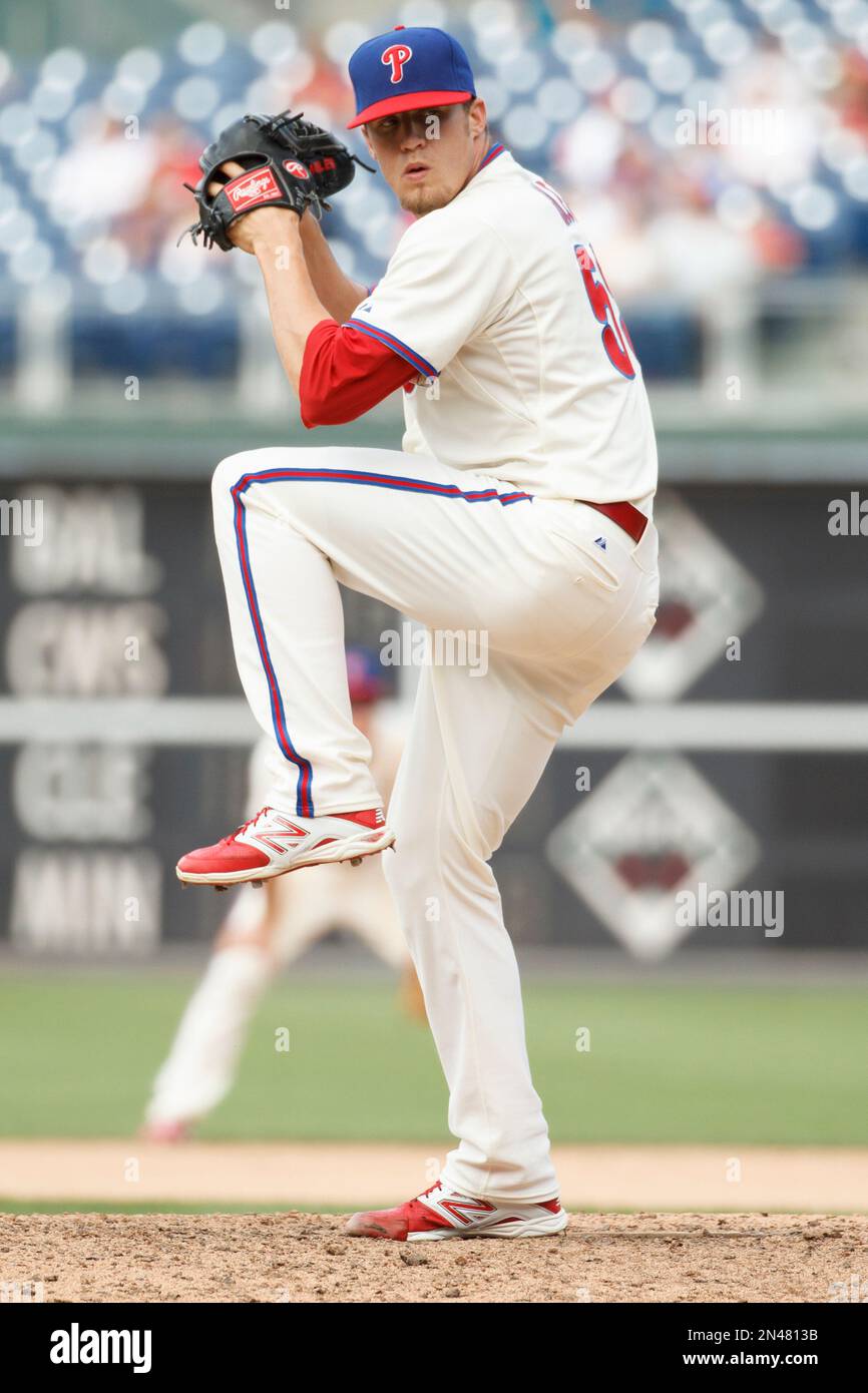 Philadelphia Phillies relief pitcher Ken Giles pitches during the ...