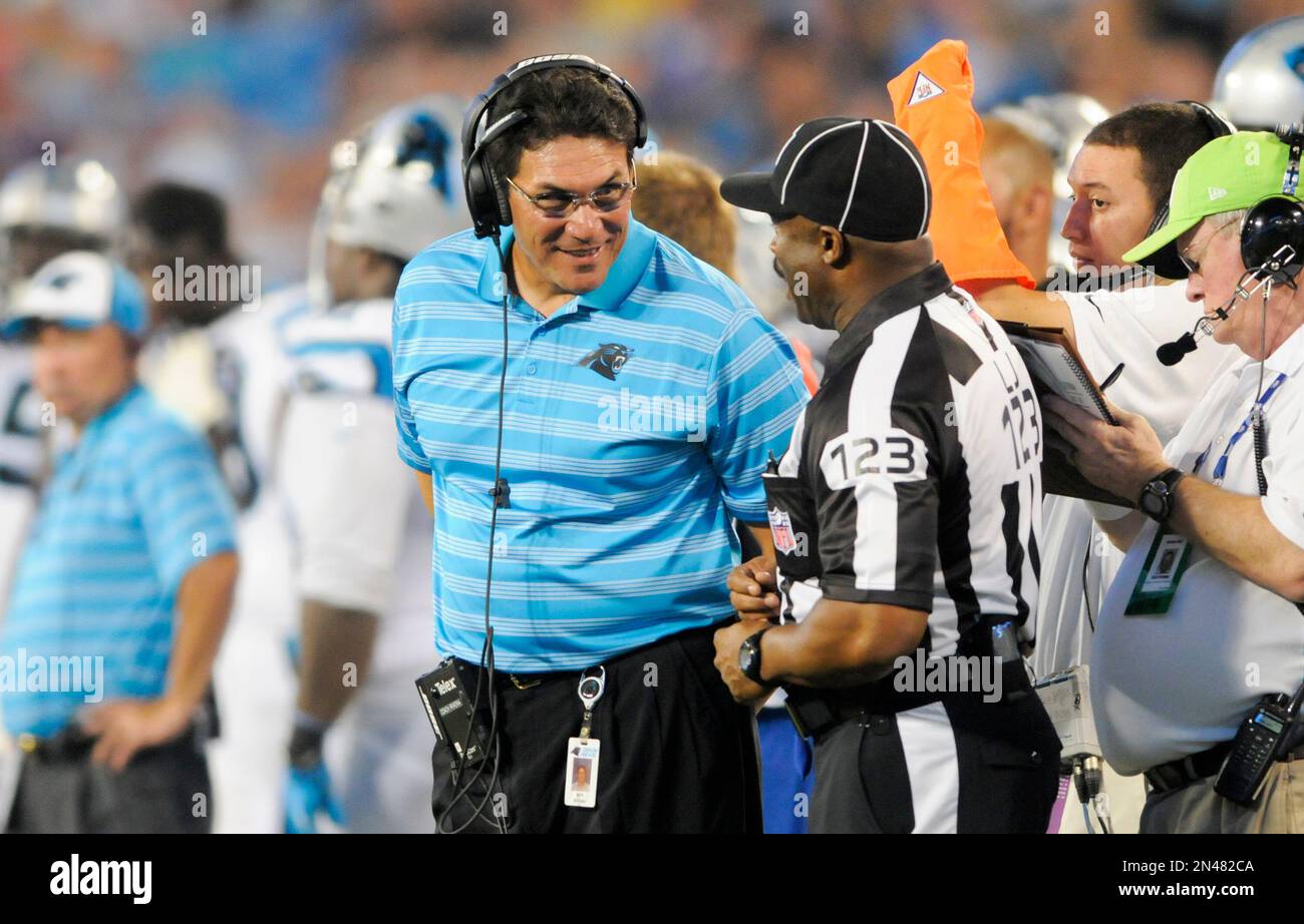 Carolina Panthers head coach Ron Rivera talks with Line Judge, Ed ...