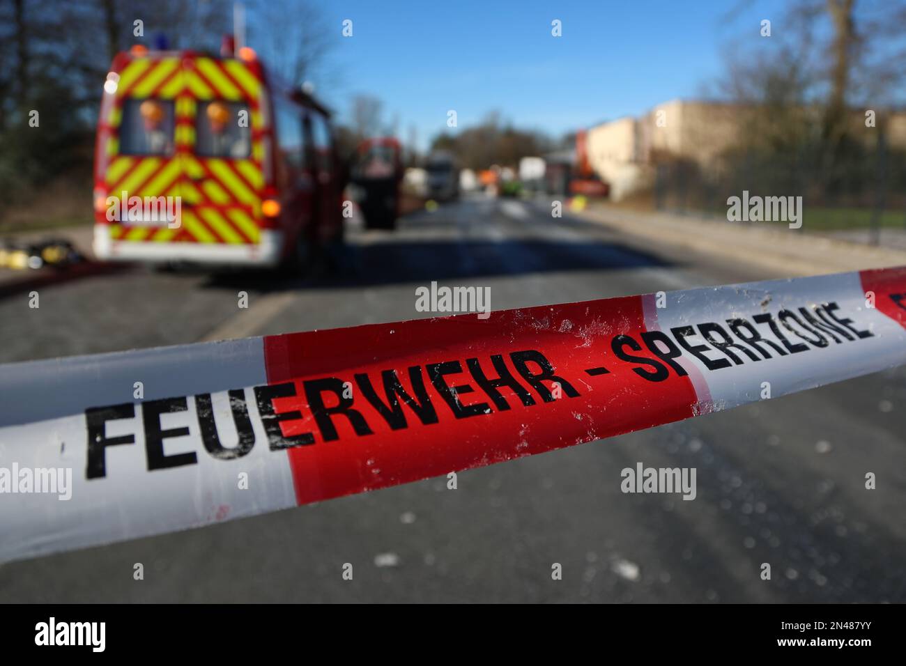 Two zone fire hi-res stock photography and images - Alamy