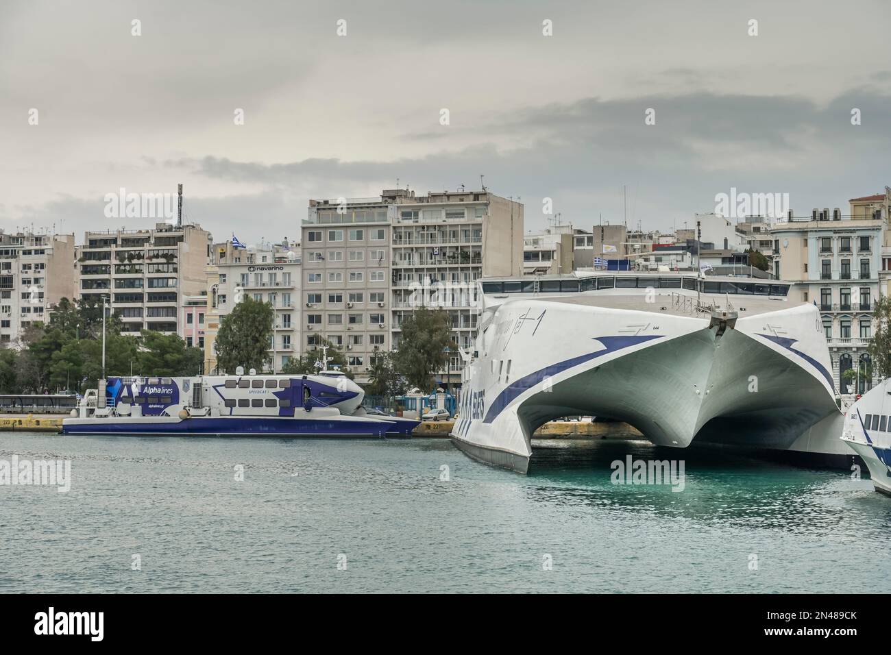Fähren, Hafen, Piräus, Athen, Griechenland Stock Photo - Alamy