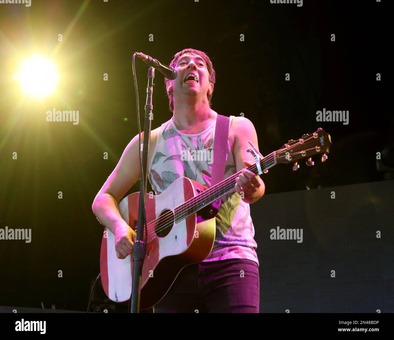 Tom Higgenson of the band Plain White T's performs in concert at the ...