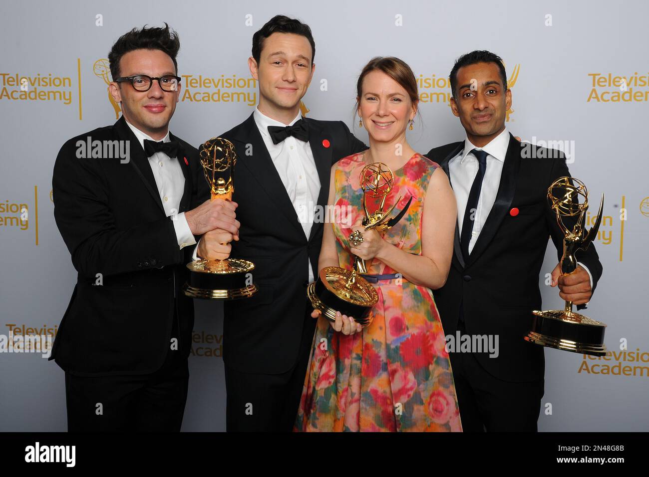 EXCLUSIVE - From left, Jared Geller, Joseph Gordon- Levitt, Belisa ...