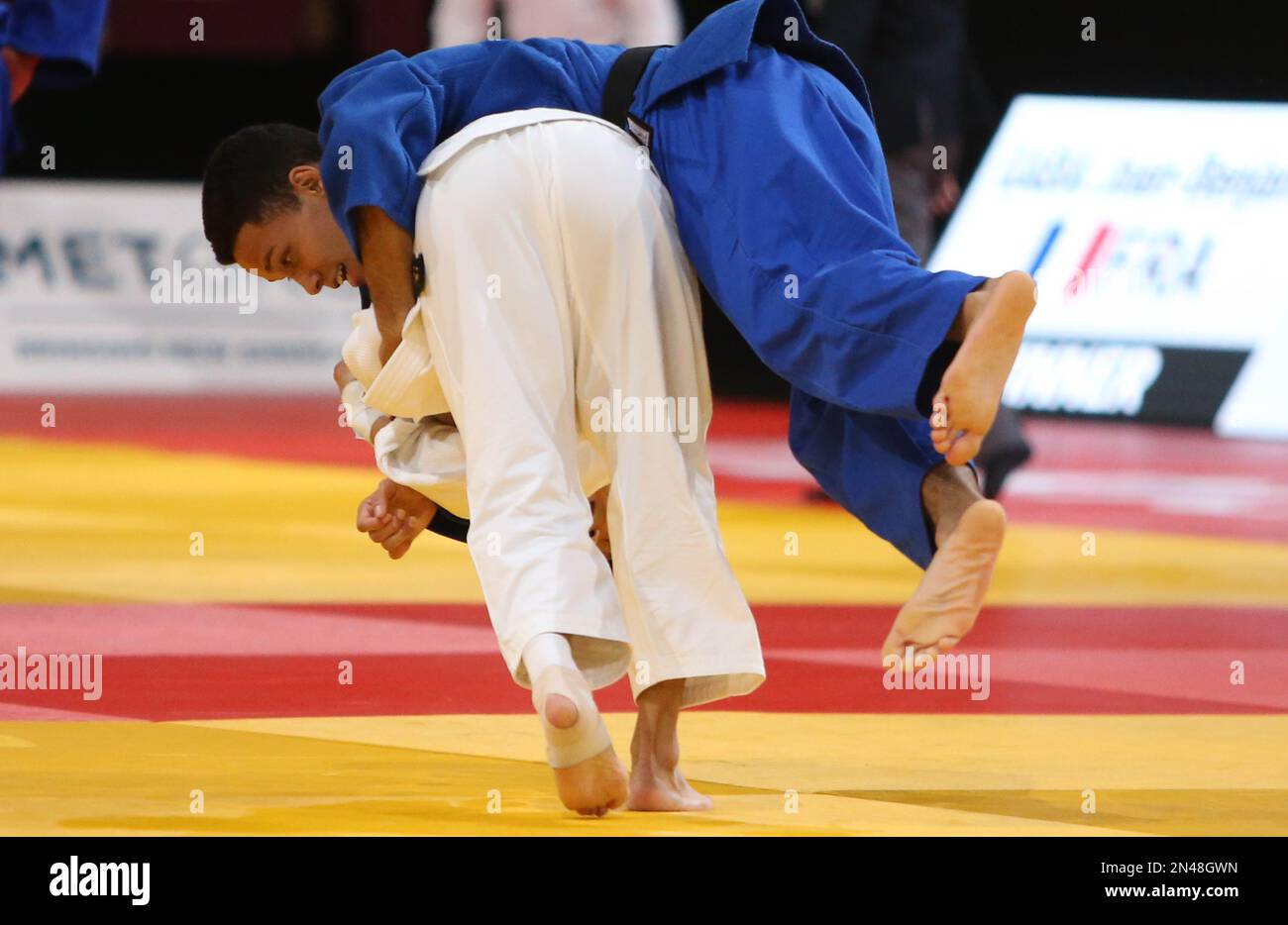 YANG YUNG WEI of CHINESE TAIPEI and GARBOA BRYAN of ECUADOR during the ...