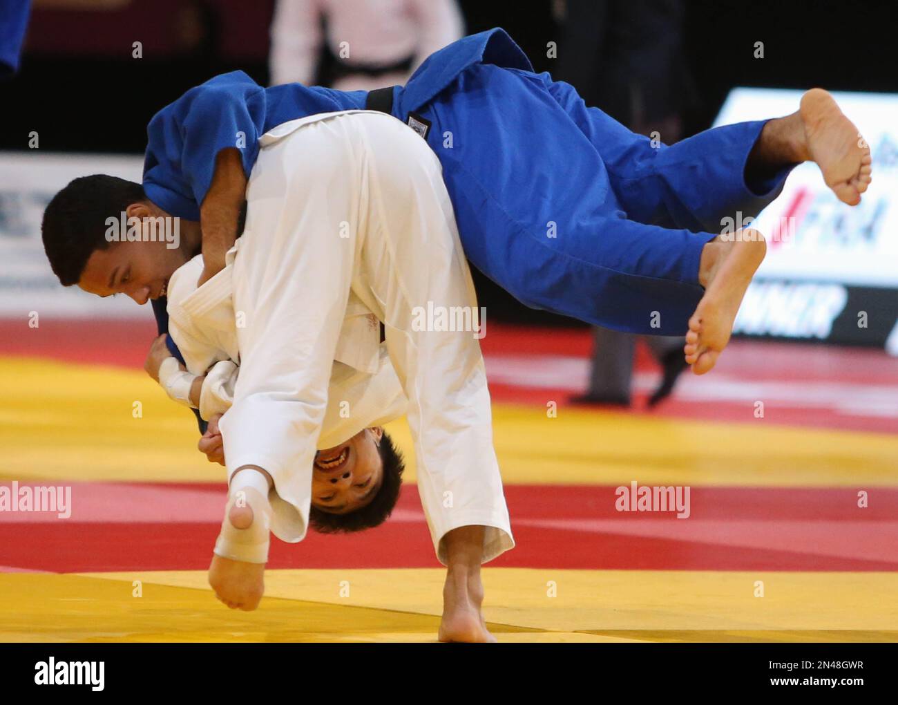 YANG YUNG WEI of CHINESE TAIPEI and GARBOA BRYAN of ECUADOR during the ...