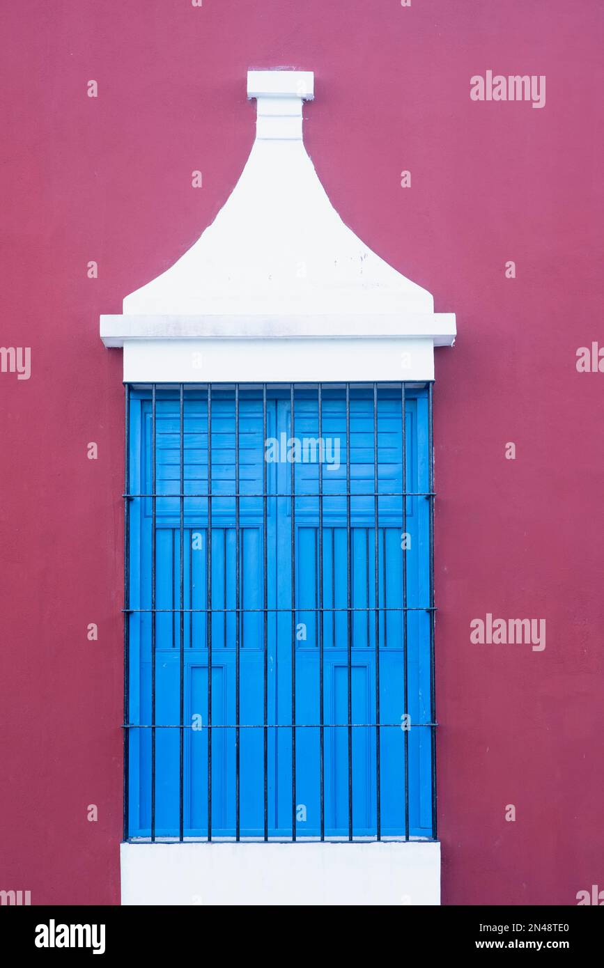 Traditional mexican architecture hi-res stock photography and images ...