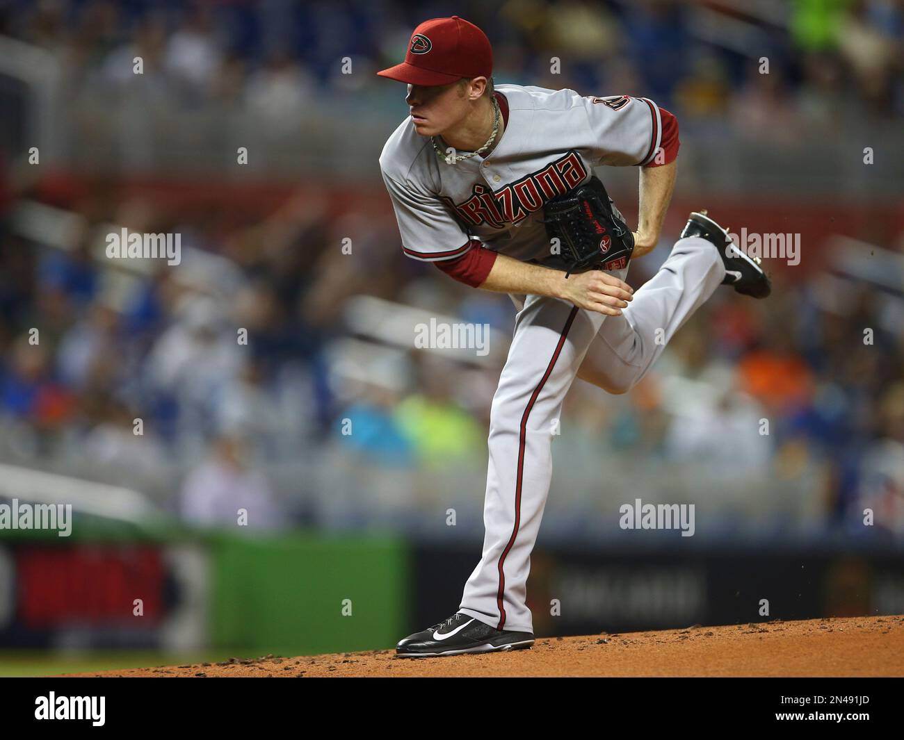 Arizona Diamondback starting pitcher Chase Anderson throws to the Miami ...