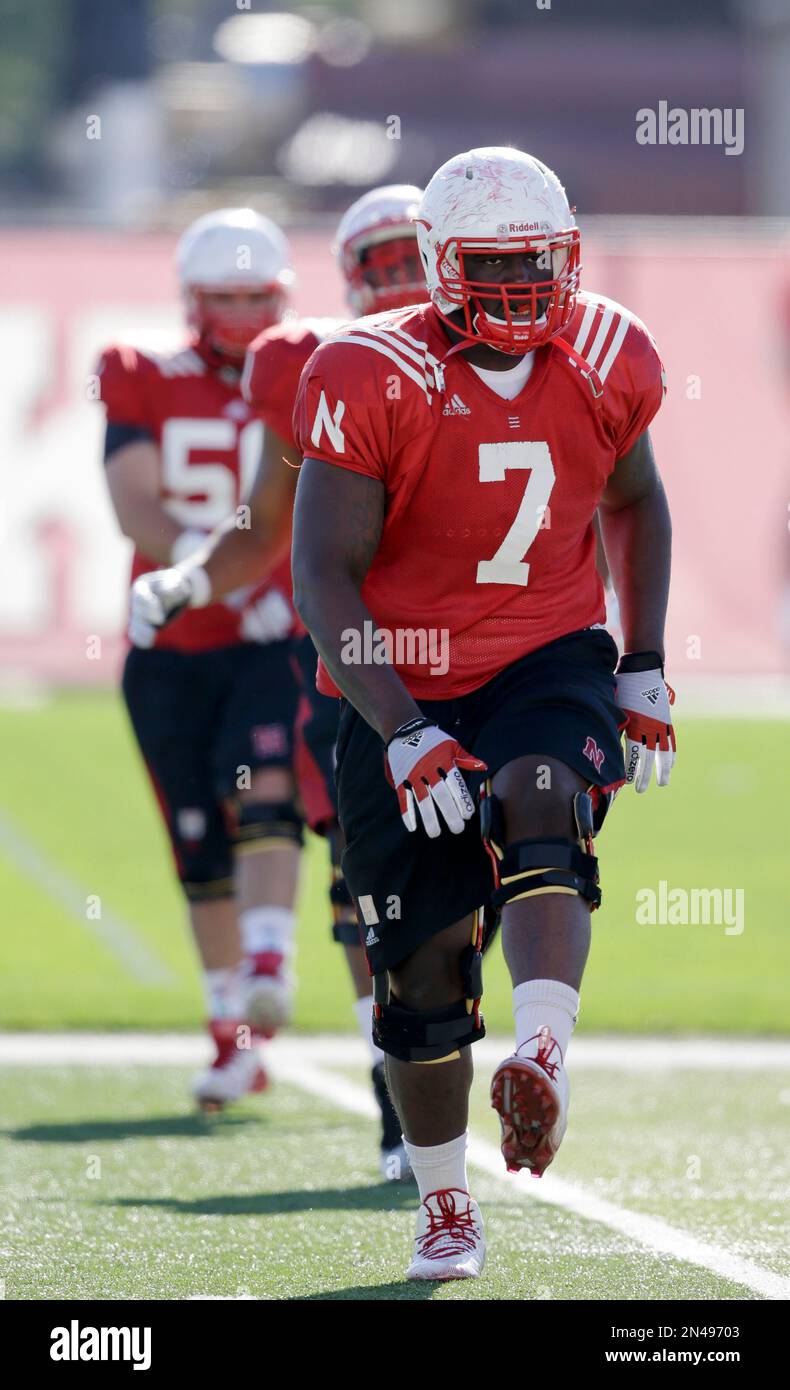 Nebraska defensive tackle Maliek Collins (7) participates in warm up ...