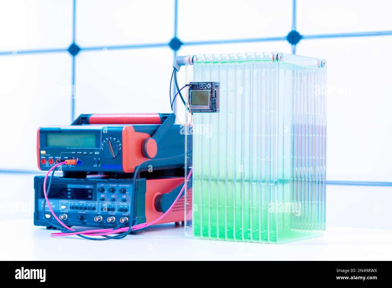 experimental battery based on biopolymers in the laboratory of ...