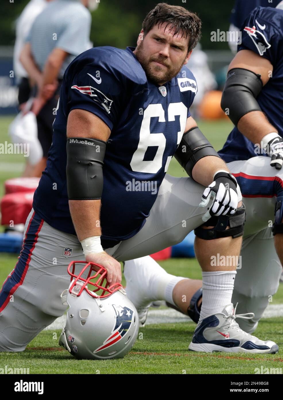 New England Patriots guard Dan Connolly (63) during an NFL Football ...