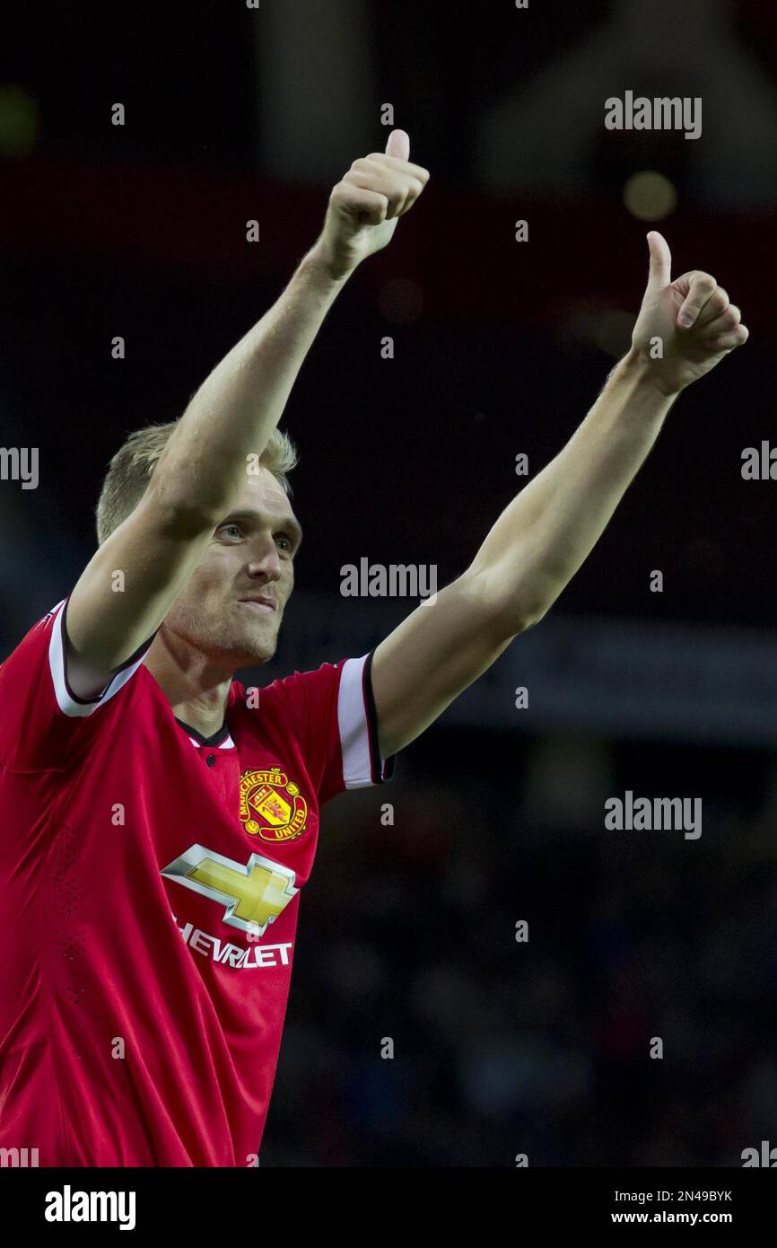 Manchester United's Darren Fletcher gestures, after scoring against ...