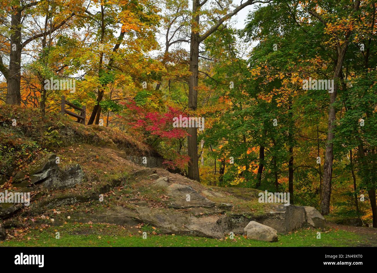 Old rocky outcrop amid fall colors in a northern Ohio park Stock Photo ...