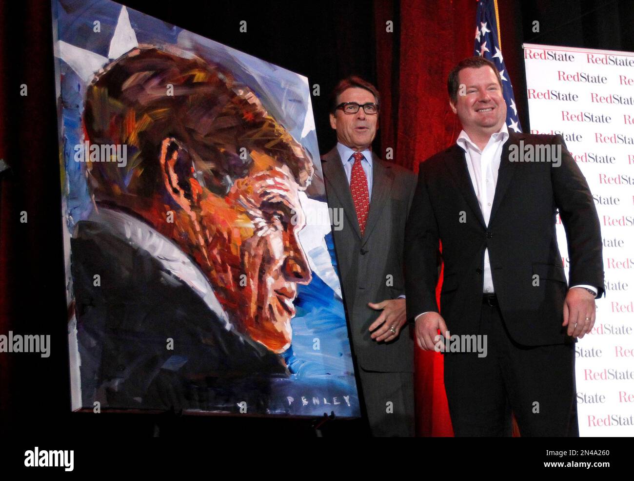 Texas Gov. Rick Perry, left, and Emcee Erick Erickson, pose for photos ...