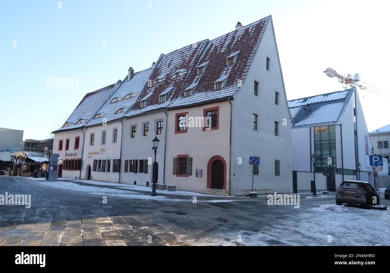 Zwickau, Germany. 08th Feb, 2023. The priests' houses in the center of ...