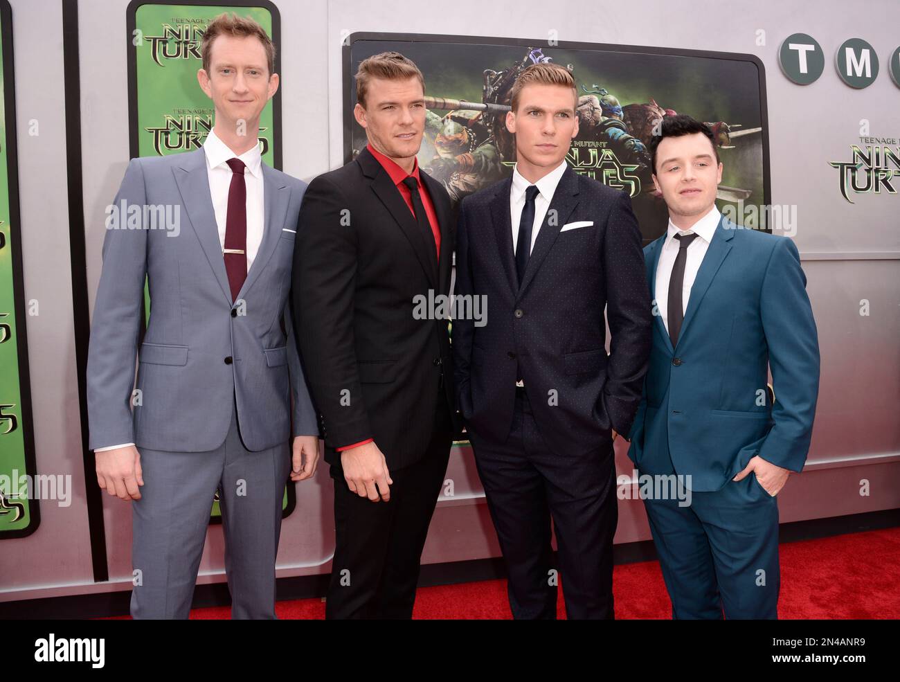 Jeremy Howard, and from left, Alan Ritchson, Pete Ploszek and Noel ...