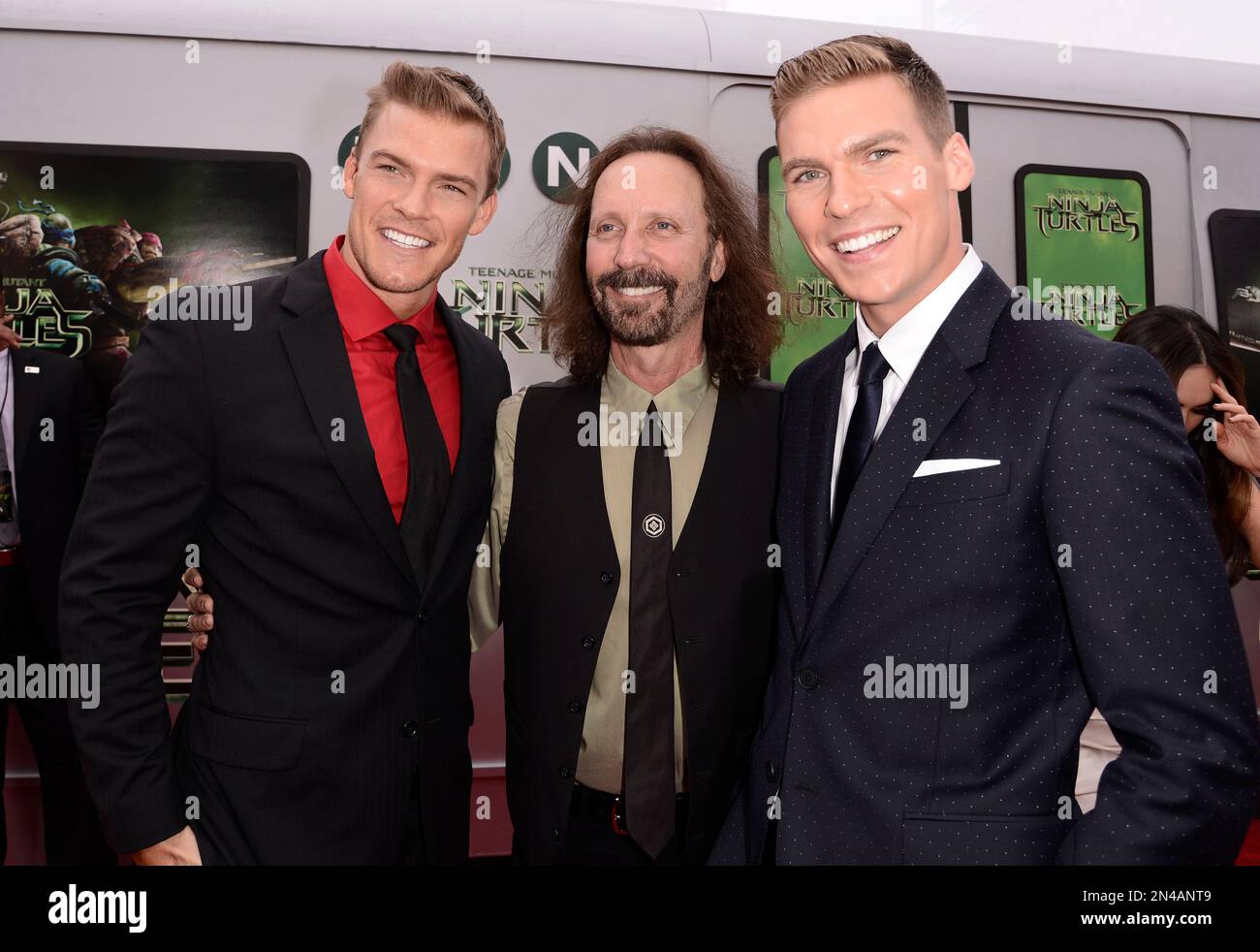Alan Ritchson, and from left, producer Scott Mednick and Pete Ploszek ...