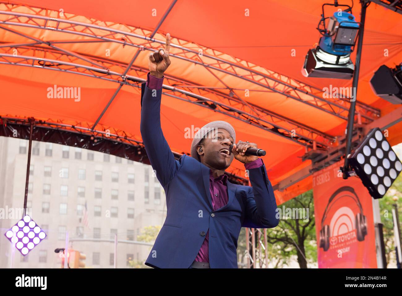 Aloe Blacc performs on NBC's "Today" show on Friday, August 1, 2014 in ...