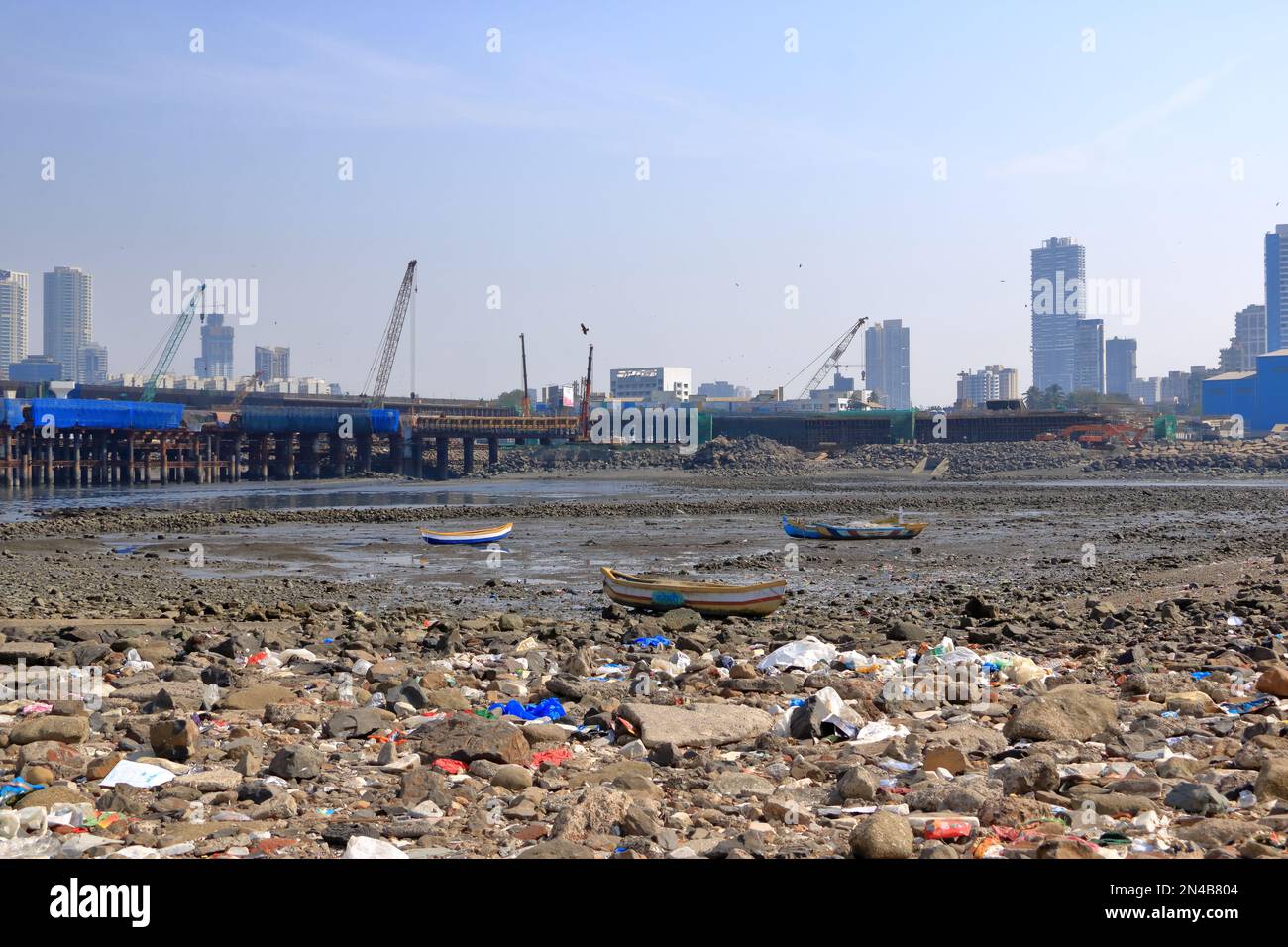 December 20 2022 - Mumbai, Maharashtra in India: Part of the sea front ...