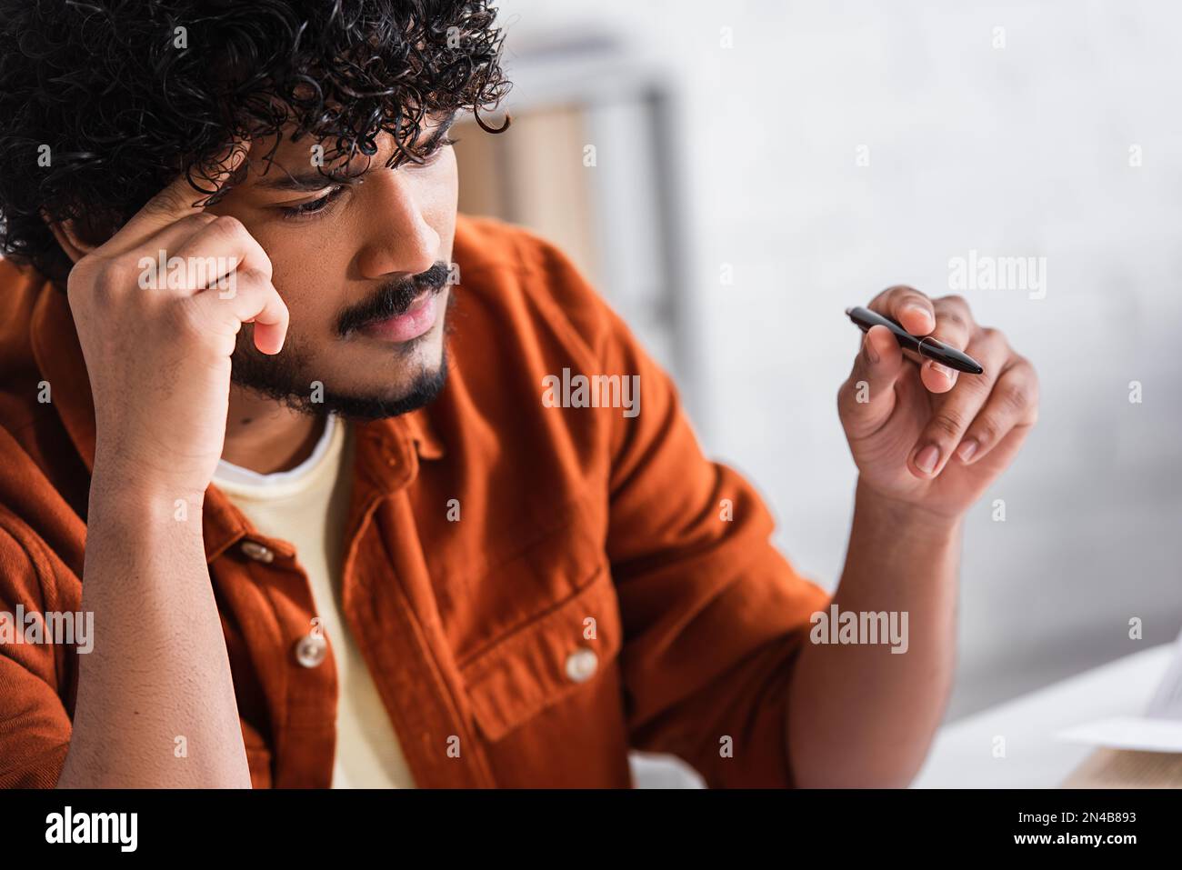 Indian editor hi-res stock photography and images - Alamy