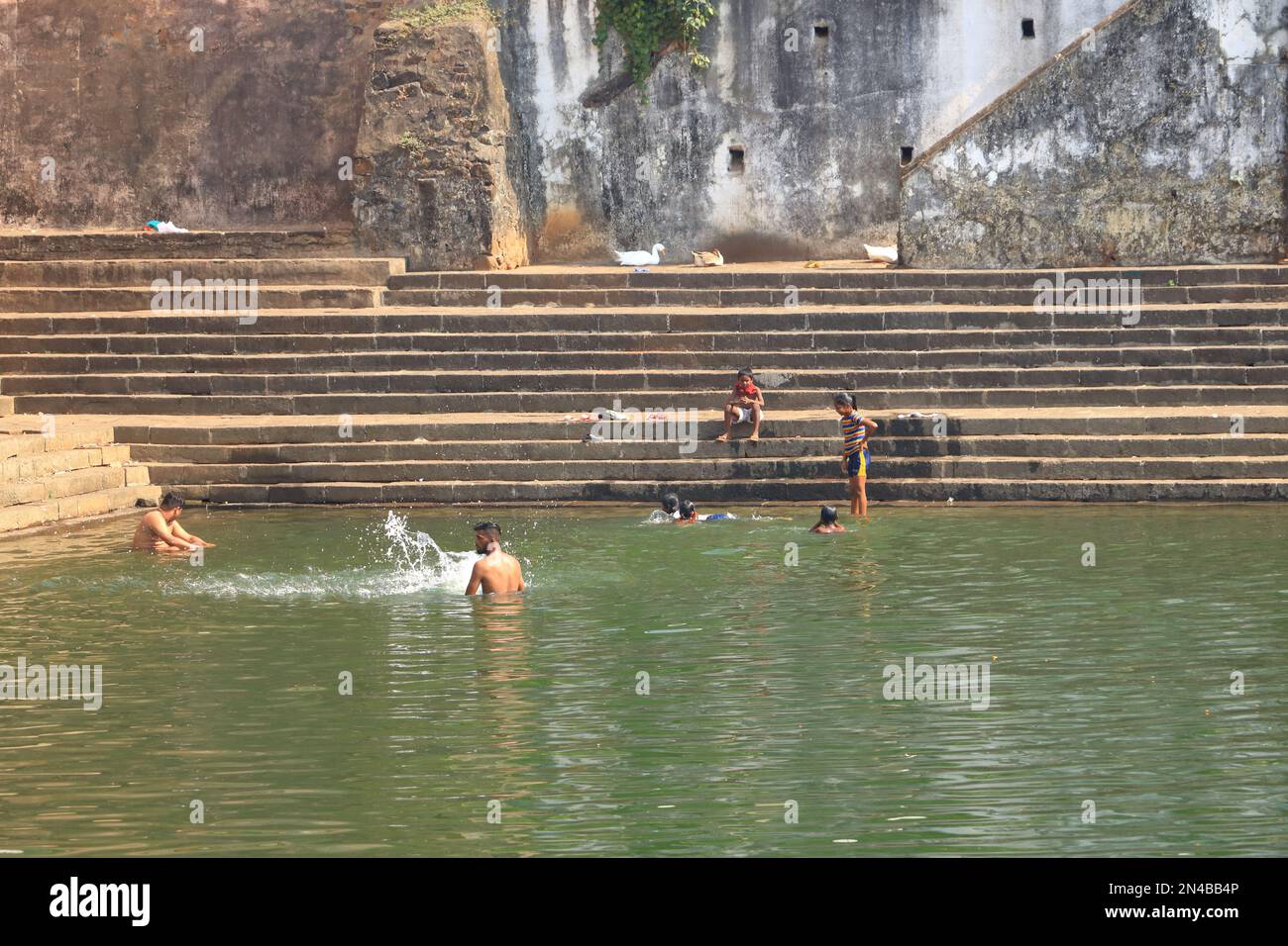 Banganga rituals hi-res stock photography and images - Alamy
