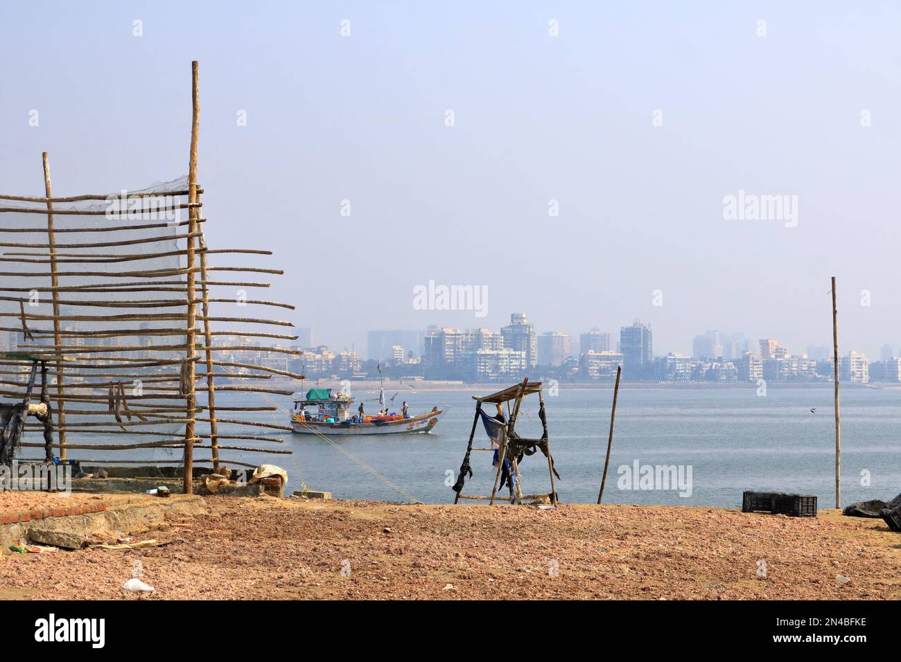 December 21 2022 - Mumbai, Maharashtra in India: fishing port in Mumbai ...