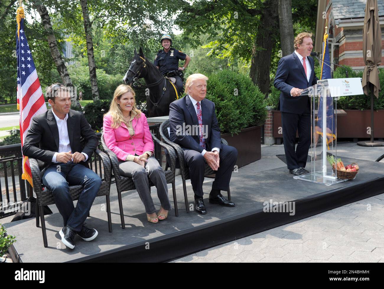 IMAGE DISTRIBUTED FOR CHRONICLE OF THE HORSE - Mark Bellissimo, right ...