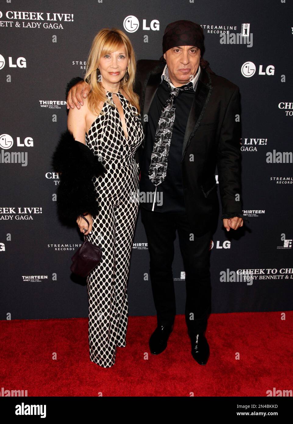 Recording artist Steven Van Zandt, right, with wife Maureen Van Zandt ...