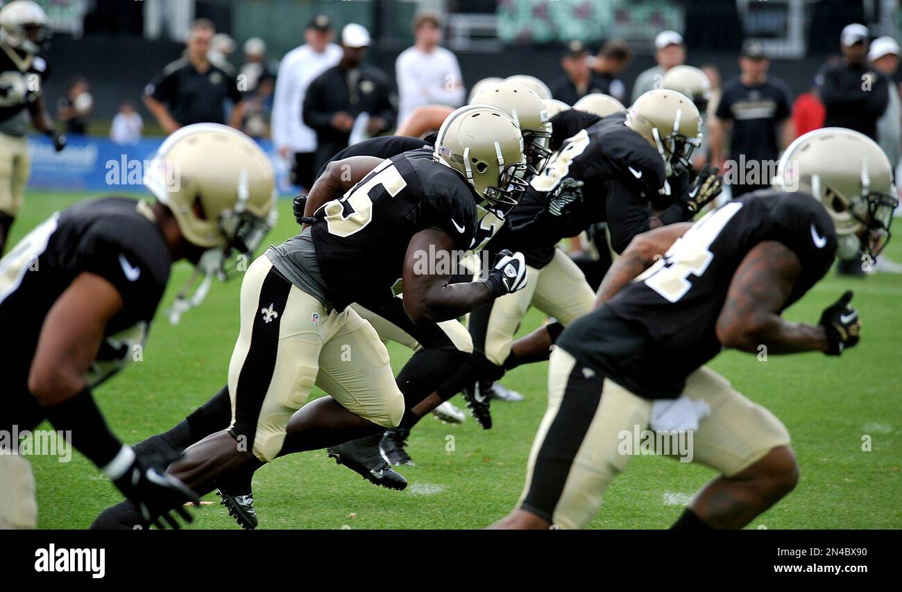 New Orleans Saints players run sprints during there NFL football ...