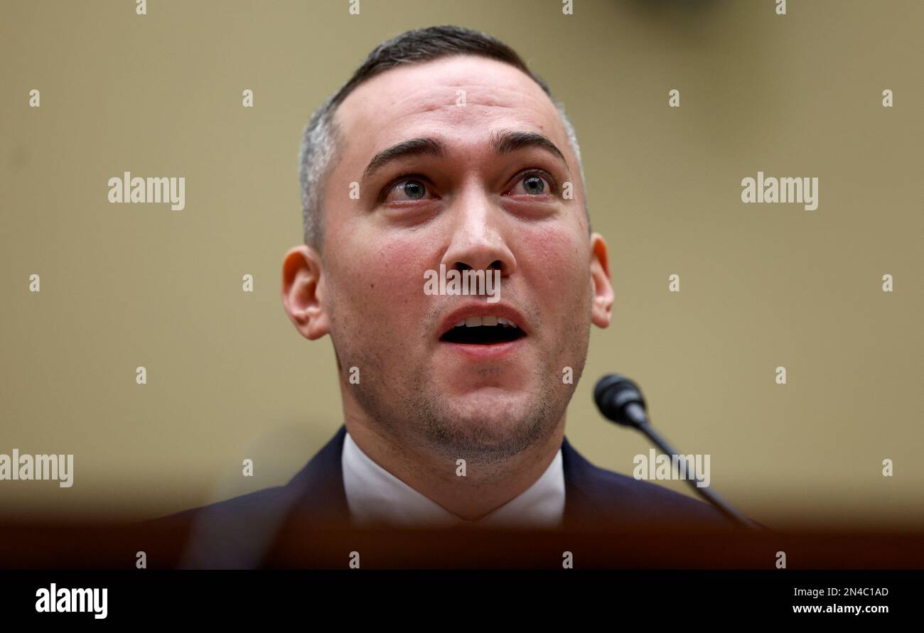 Yoel roth hi-res stock photography and images - Alamy