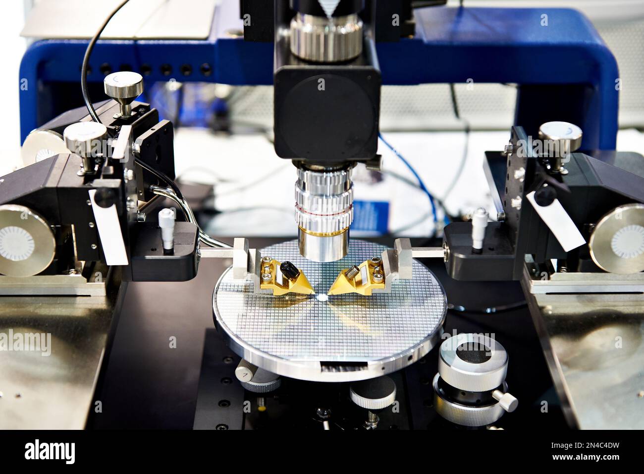 Circuit test equipment hi-res stock photography and images - Alamy