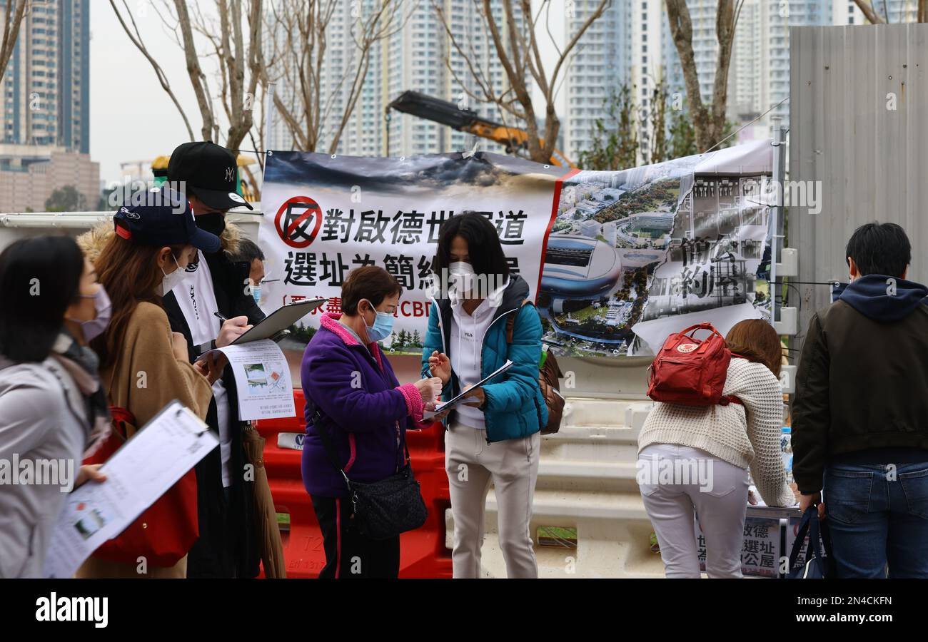 Residents gather signatures from people who oppose the government's ...