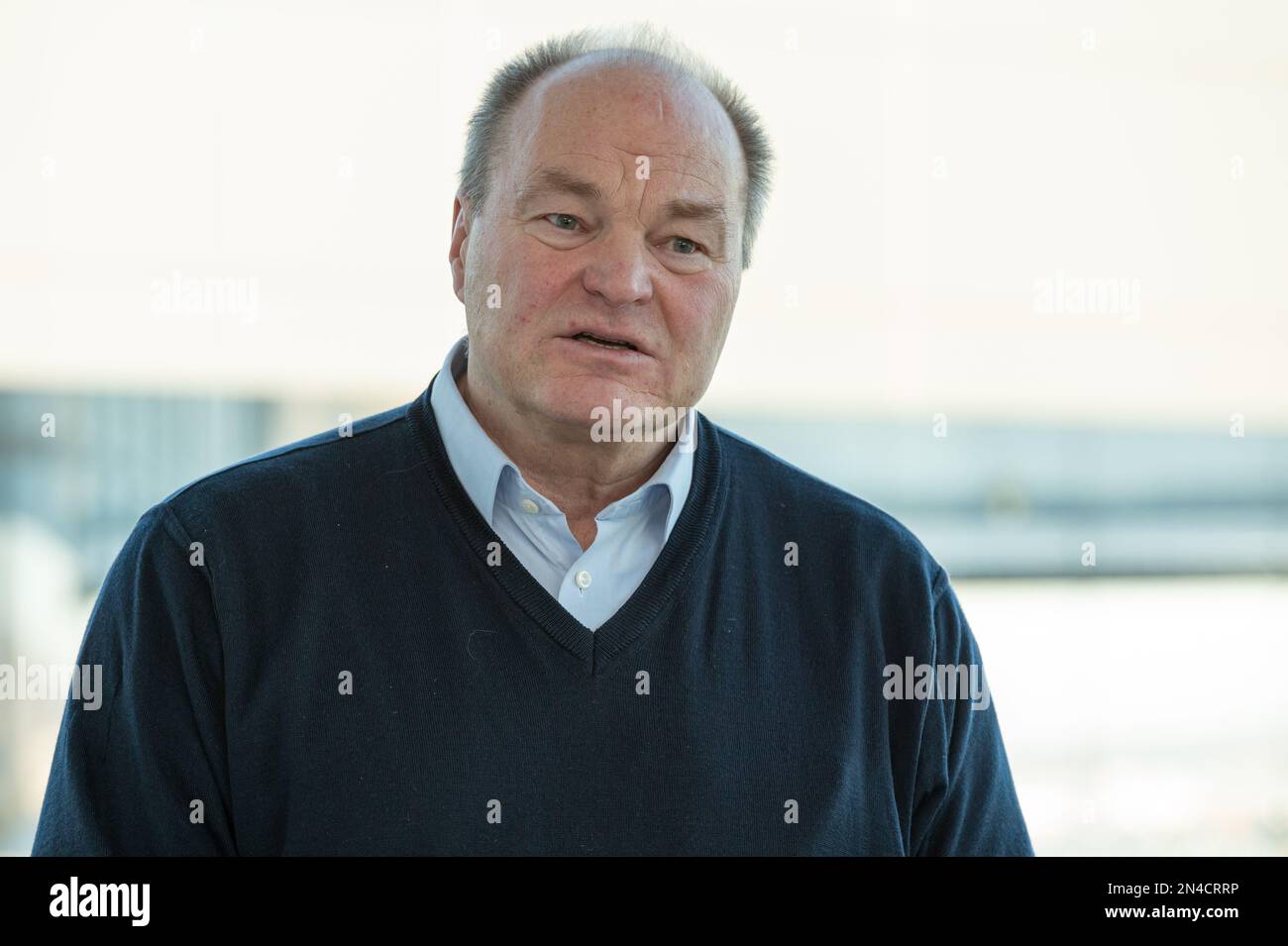 Managing director string hi-res stock photography and images - Alamy