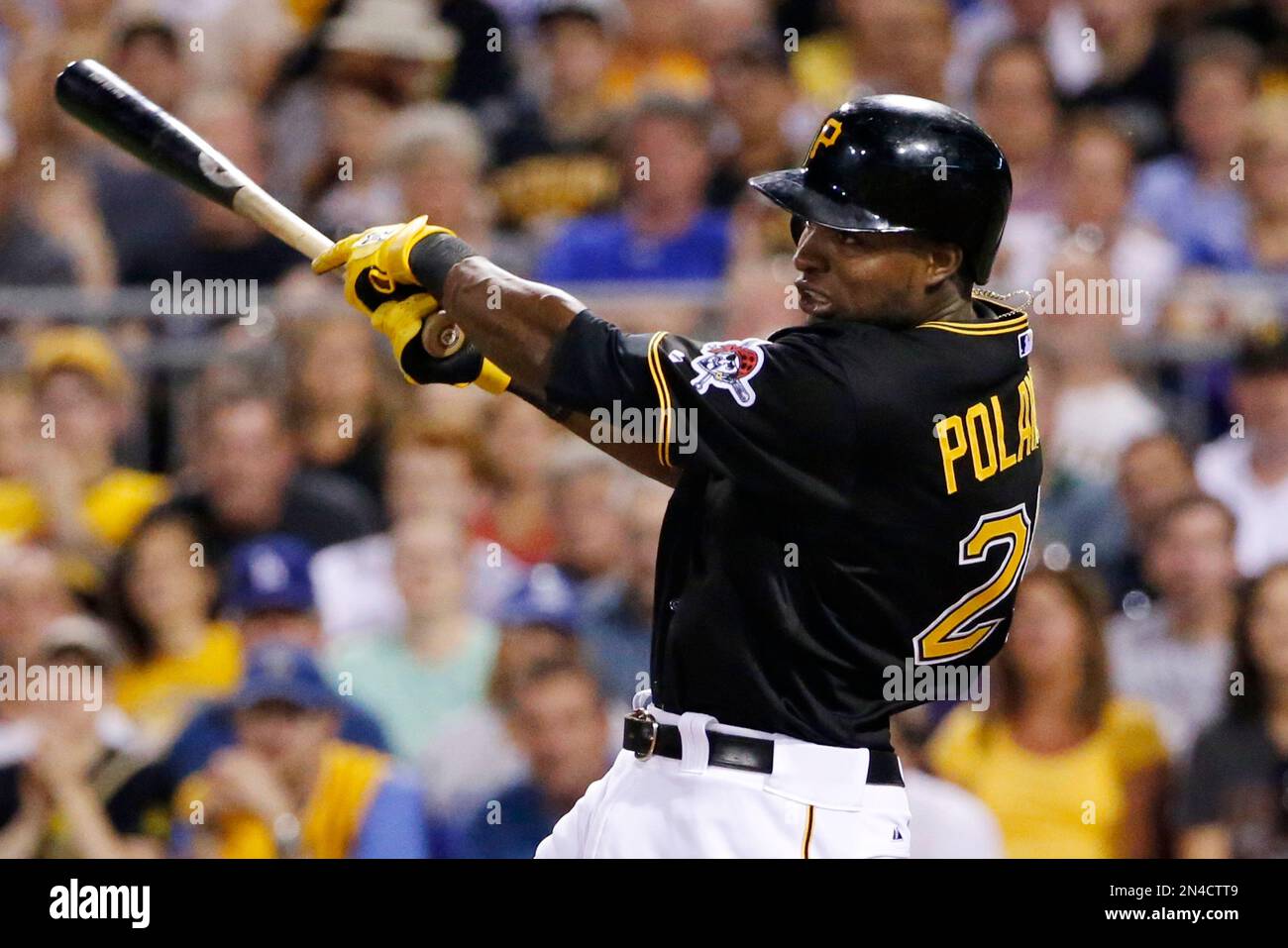 Pittsburgh Pirates' Gregory Polanco (25) drives in two runs with a ...
