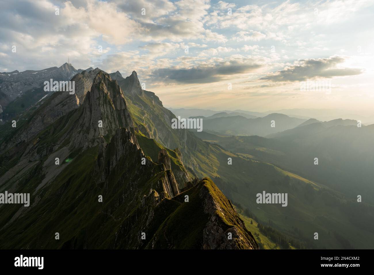 A breathtaking view of the Alpstein massif with the Santis summit Stock ...