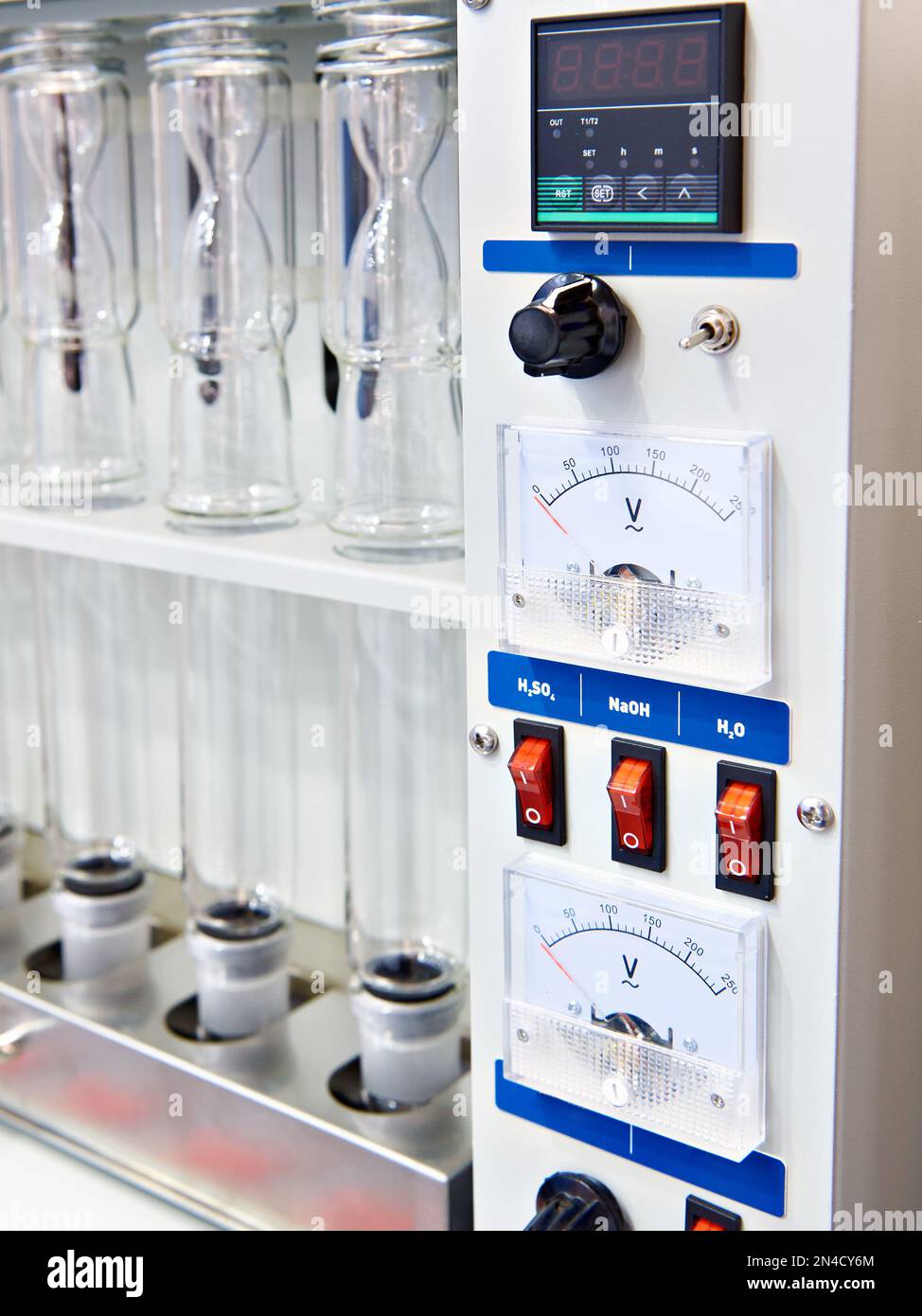 Semi-automatic system for the determination of crude fiber Stock Photo ...