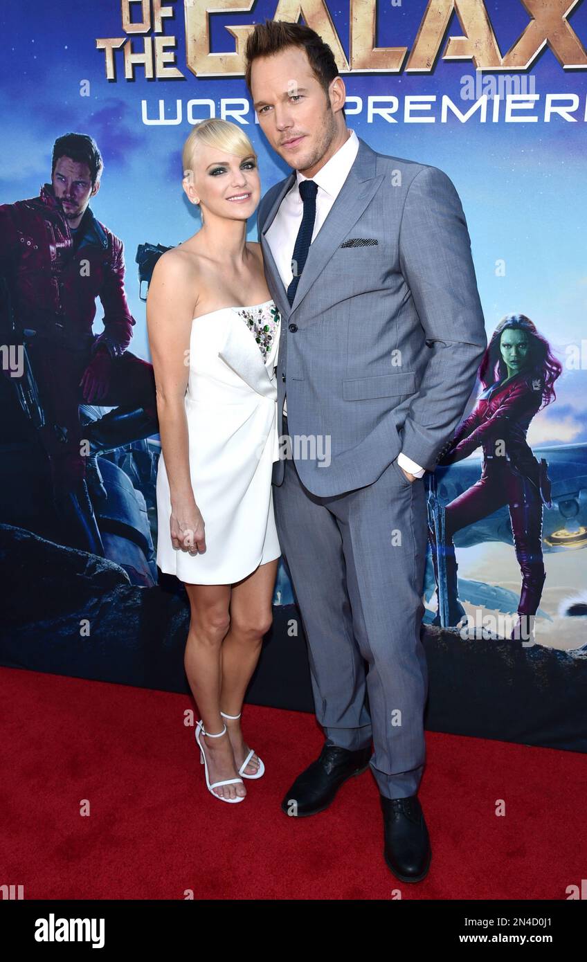 Anna Faris, left, and Chris Pratt arrive at the premiere of "Guardians ...