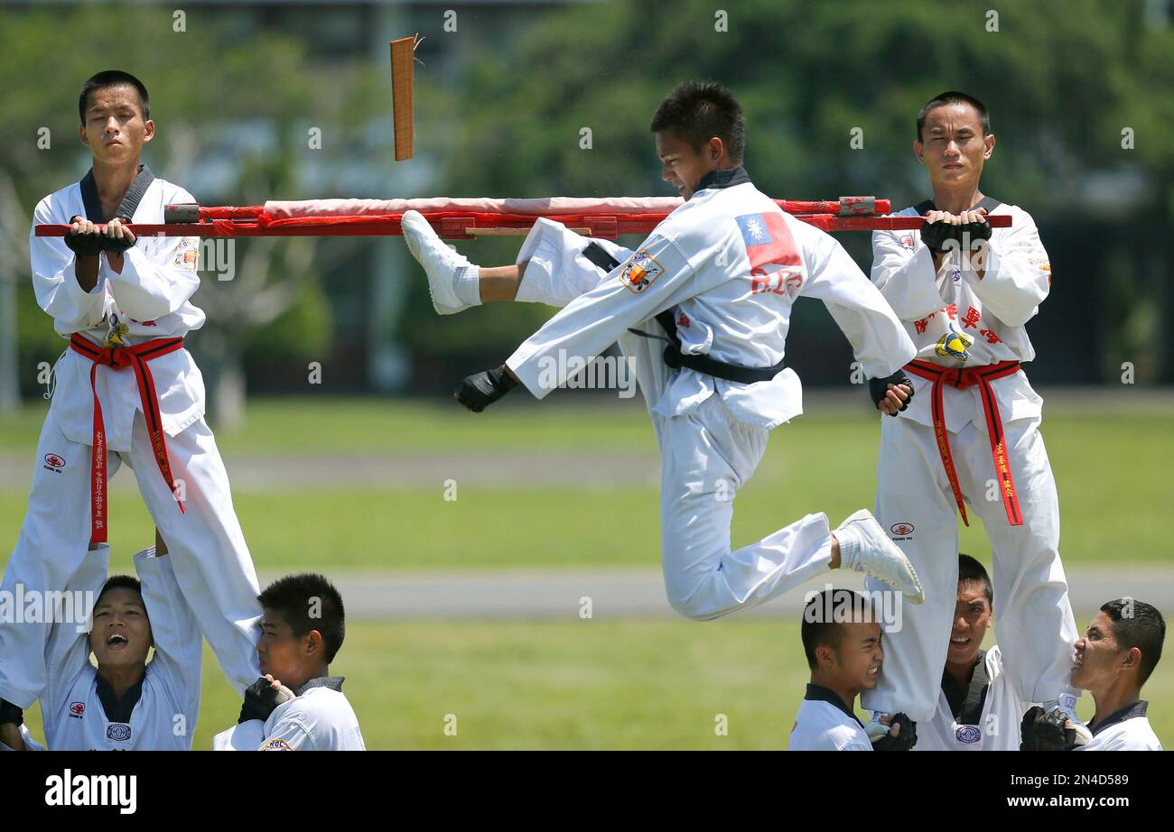 Taiwan Marine Corps display martial arts techniques during a tour at ...