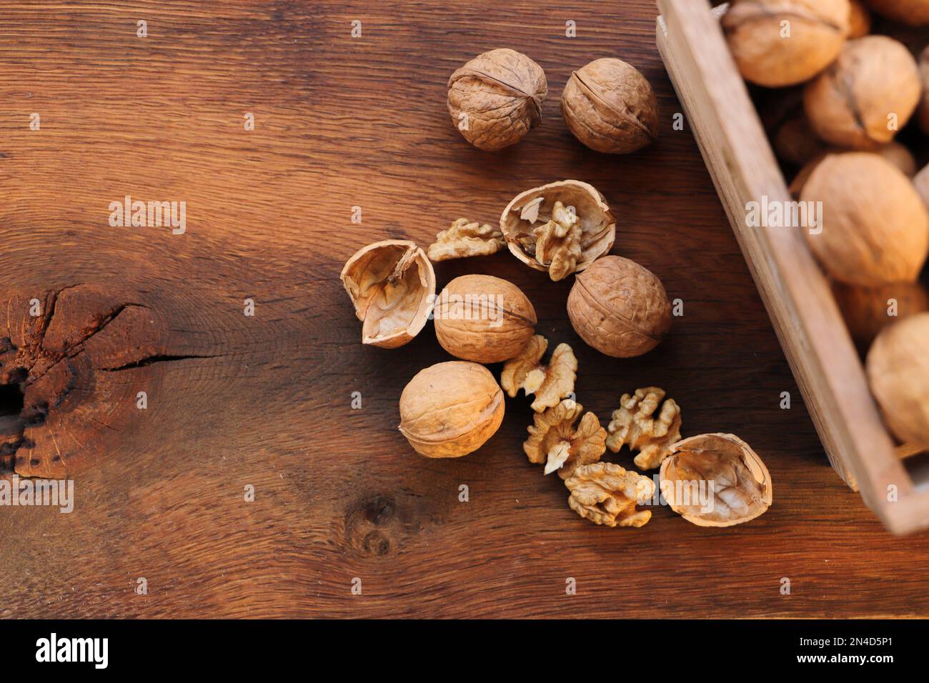 fresh walnuts in a box Stock Photo - Alamy