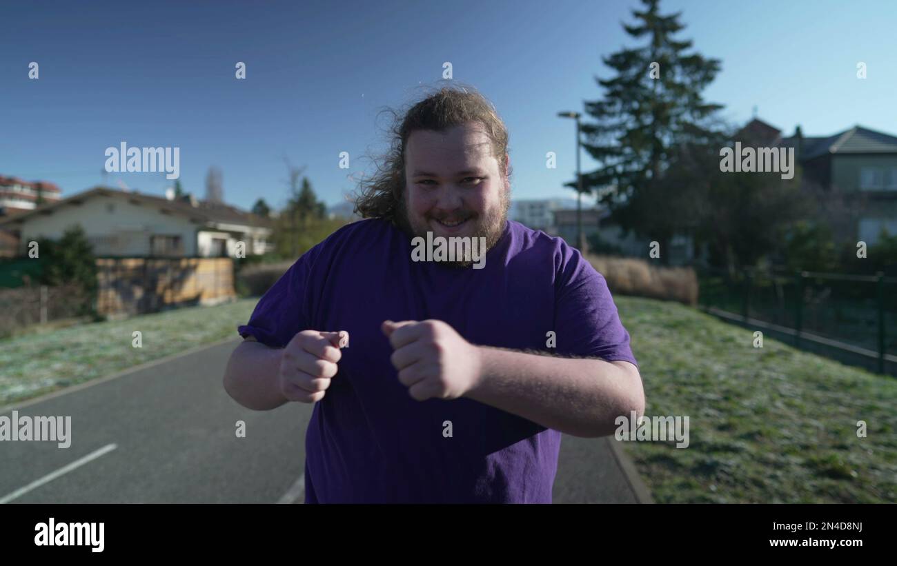 Back of belly dancer hi-res stock photography and images - Alamy