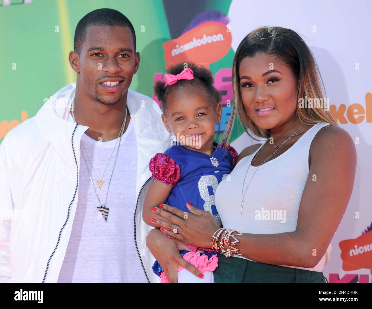 Victor Cruz, of the New York Giants, left, and girlfriend Elaina Watley ...