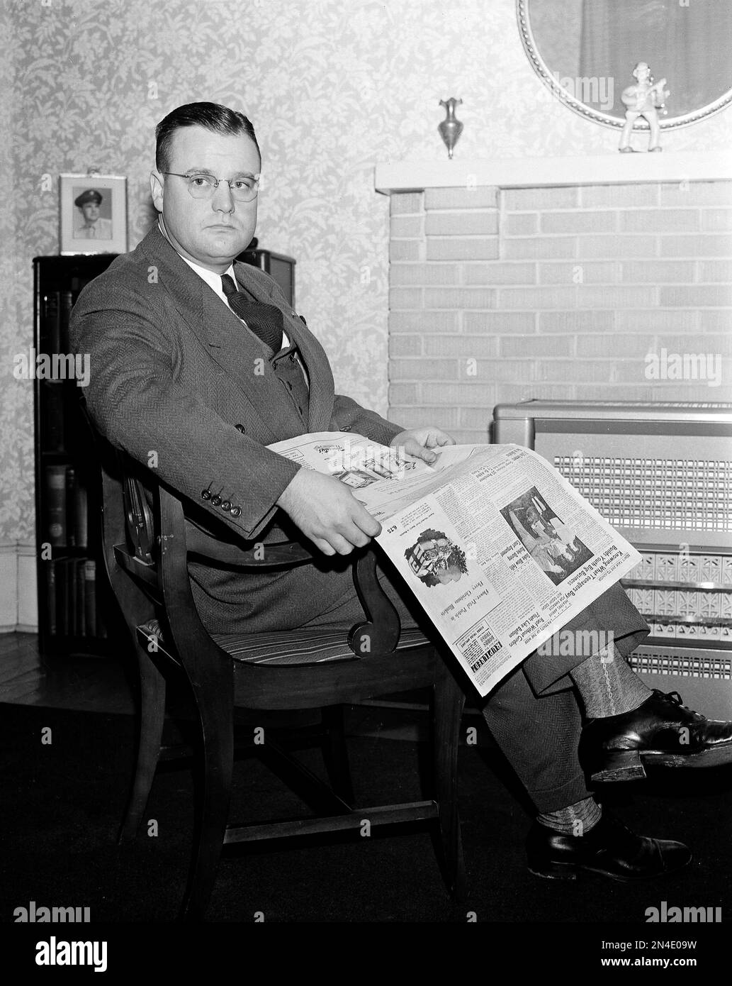 Assistant Attorney General of Georgia Dan Duke, relaxes with a ...