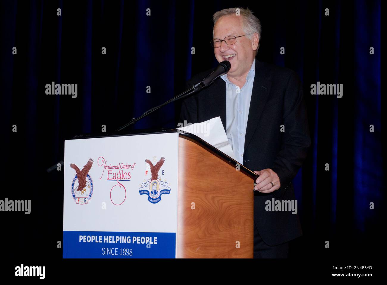 Comedian Tom Parks entertains delegates at the Fraternal Order of ...