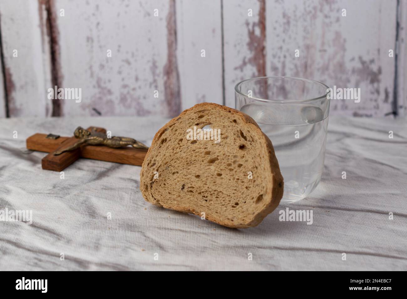 Jesus christ lent catholic hi-res stock photography and images - Alamy