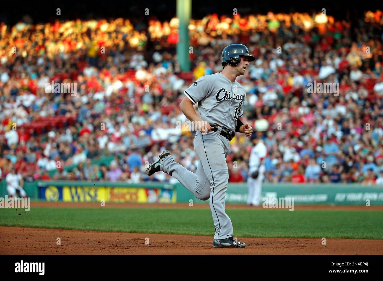 Chicago White Sox's Conor Gillaspie rounds the bases after his solo ...